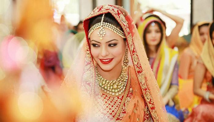 5 Famous Bollywood Stars Who Remarried Without Divorcing Their First Wives - BollywoodShaadis.com