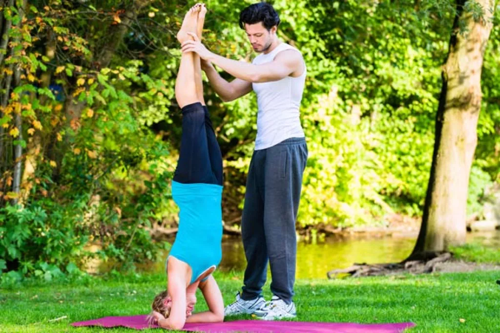 7 Amazing Reasons Why Partner Yoga Is Great For Your Relationship