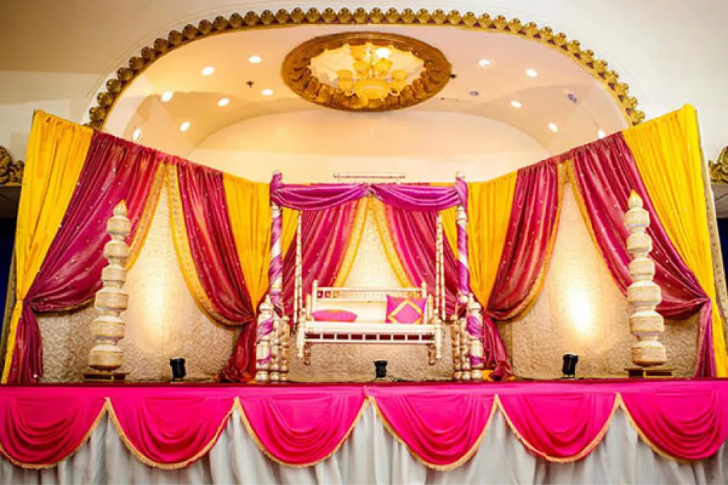 10 Stunning Stage Decor Ideas For Indian Weddings This Season