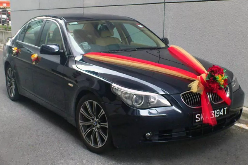 5 Trendy Ideas To Decorate Your Wedding Car