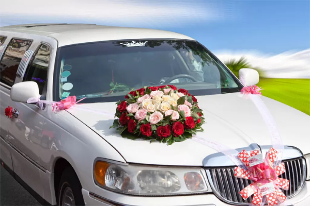 5 Trendy Ideas To Decorate Your Wedding Car