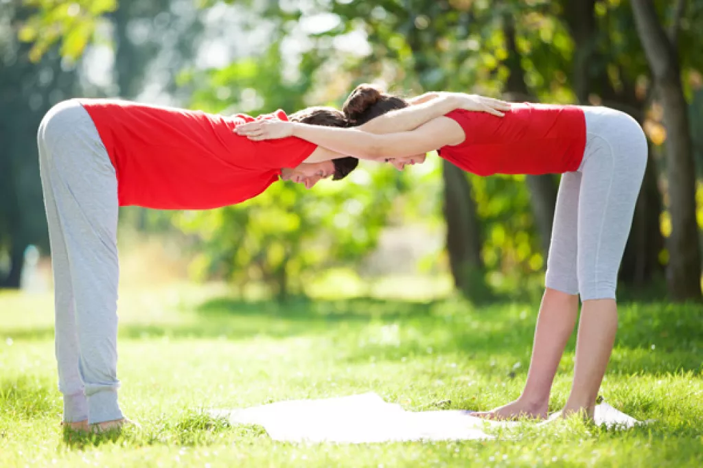 7 Best Yoga Poses For Couples To Boost Their Relationship