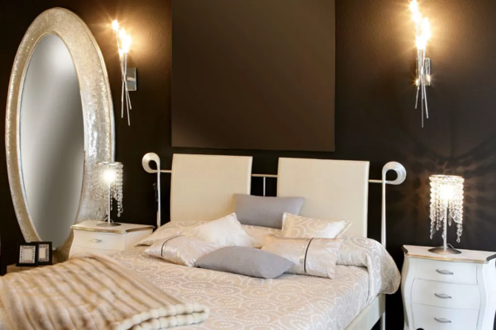 Top 10 Decor Ideas to Brighten up a Dark Room