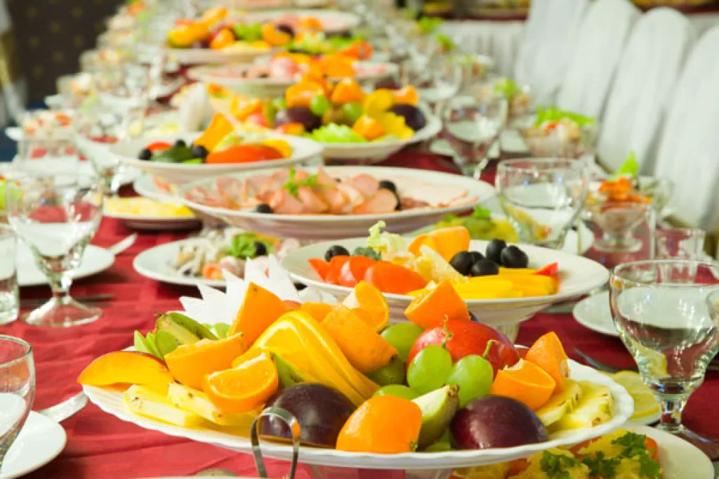 Expert Reveals a Wedding Menu that Your Diet Conscious Guests Will Love