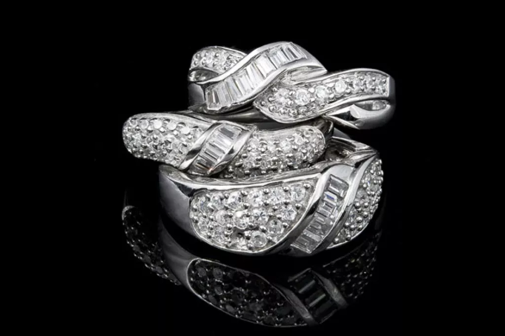 7 Hottest Trends in Engagement Rings Right Now