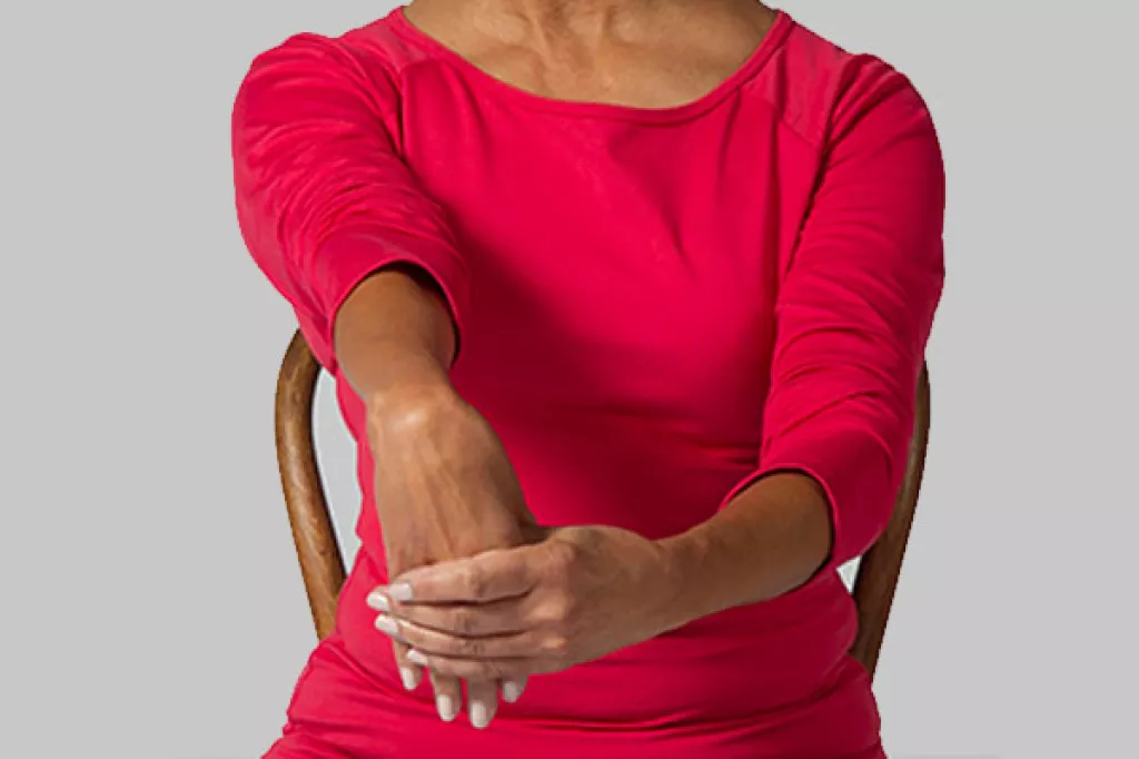 6 Tips for Indian Brides To Have Photo Ready Hands On Their Wedding