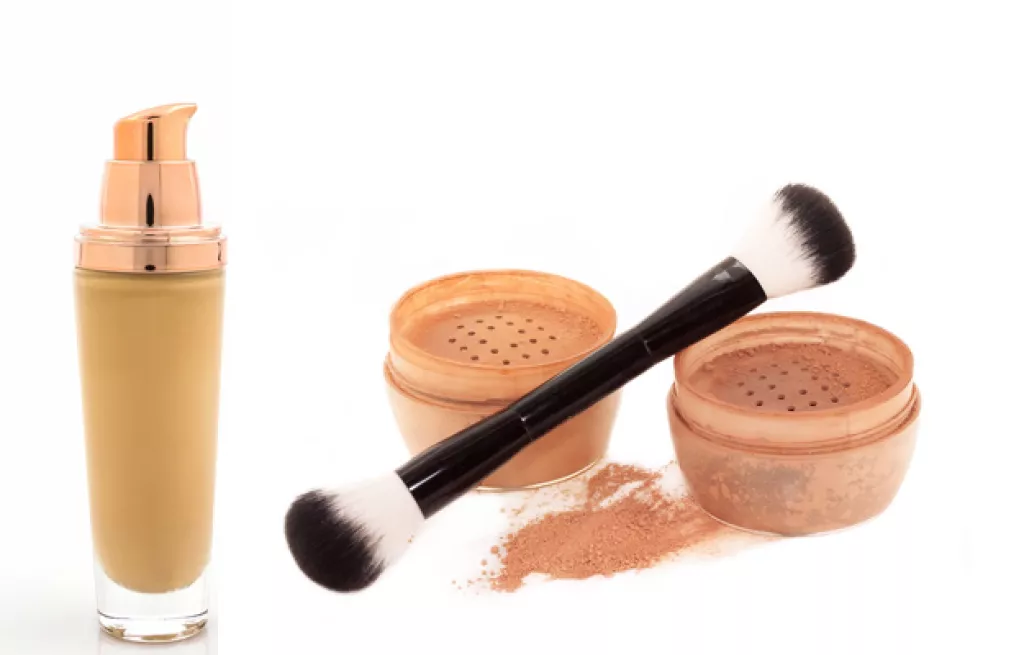 Expert Tips On How To Choose The Right Foundation