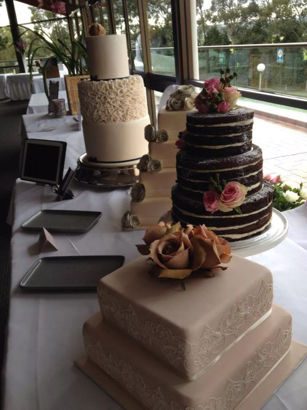 These 11 Amazingly Delicious Reception Cake Alternatives Will Make Your ...