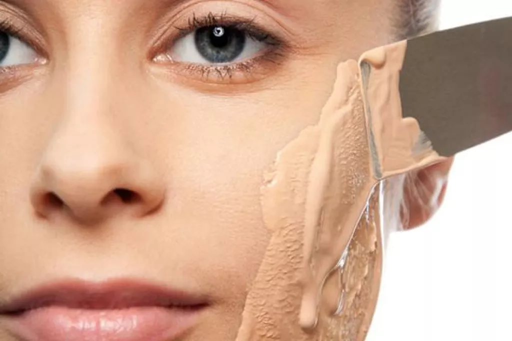 7 Most Common Makeup Mistakes That Can Make You Look Old