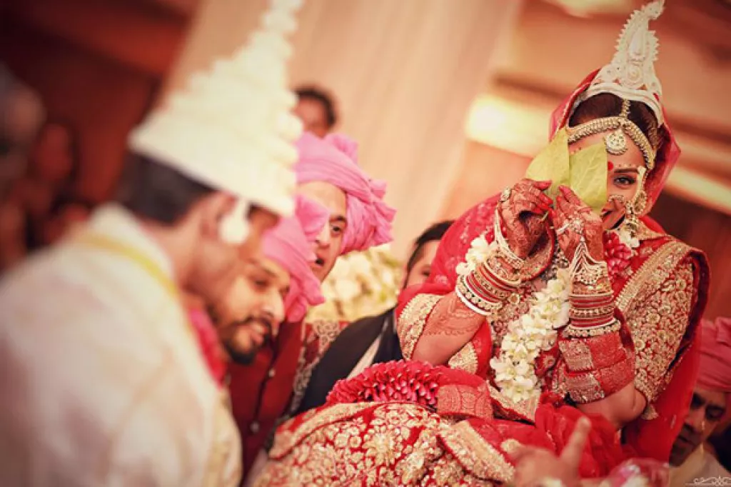 Bengali Wedding Traditions: From Pre-Wedding 'Aadan Pradaan' To Post ...