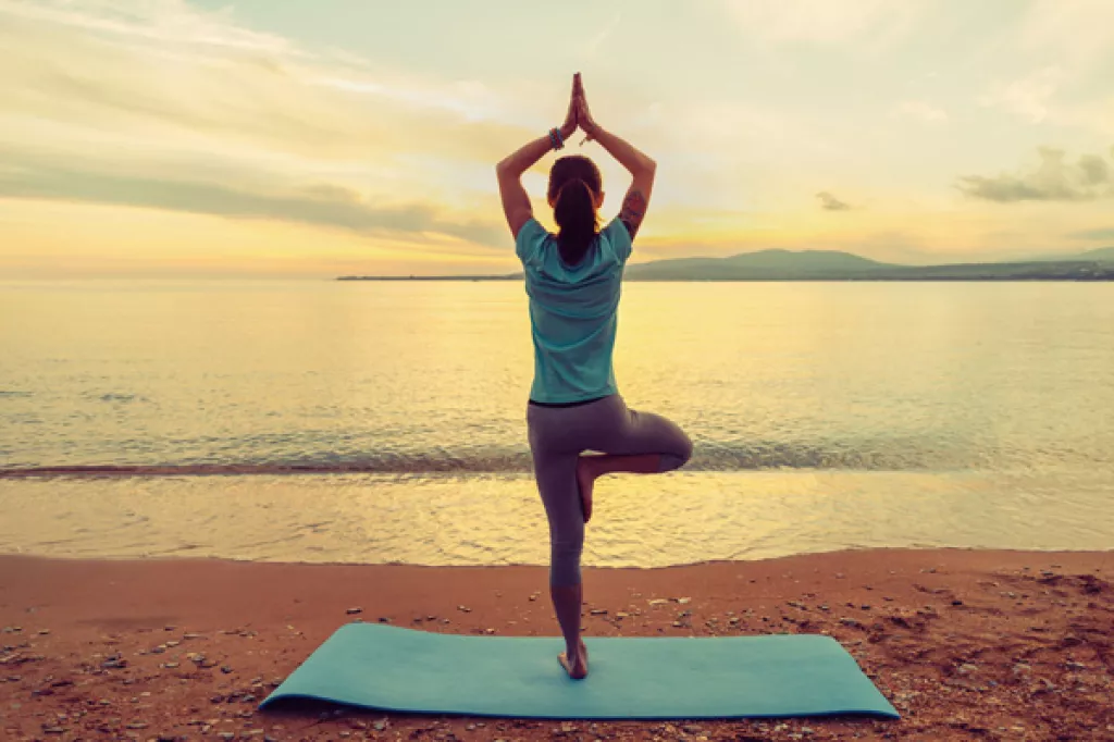 8 Yoga Exercises That Will Help You Attain Flat Stomach In No Time