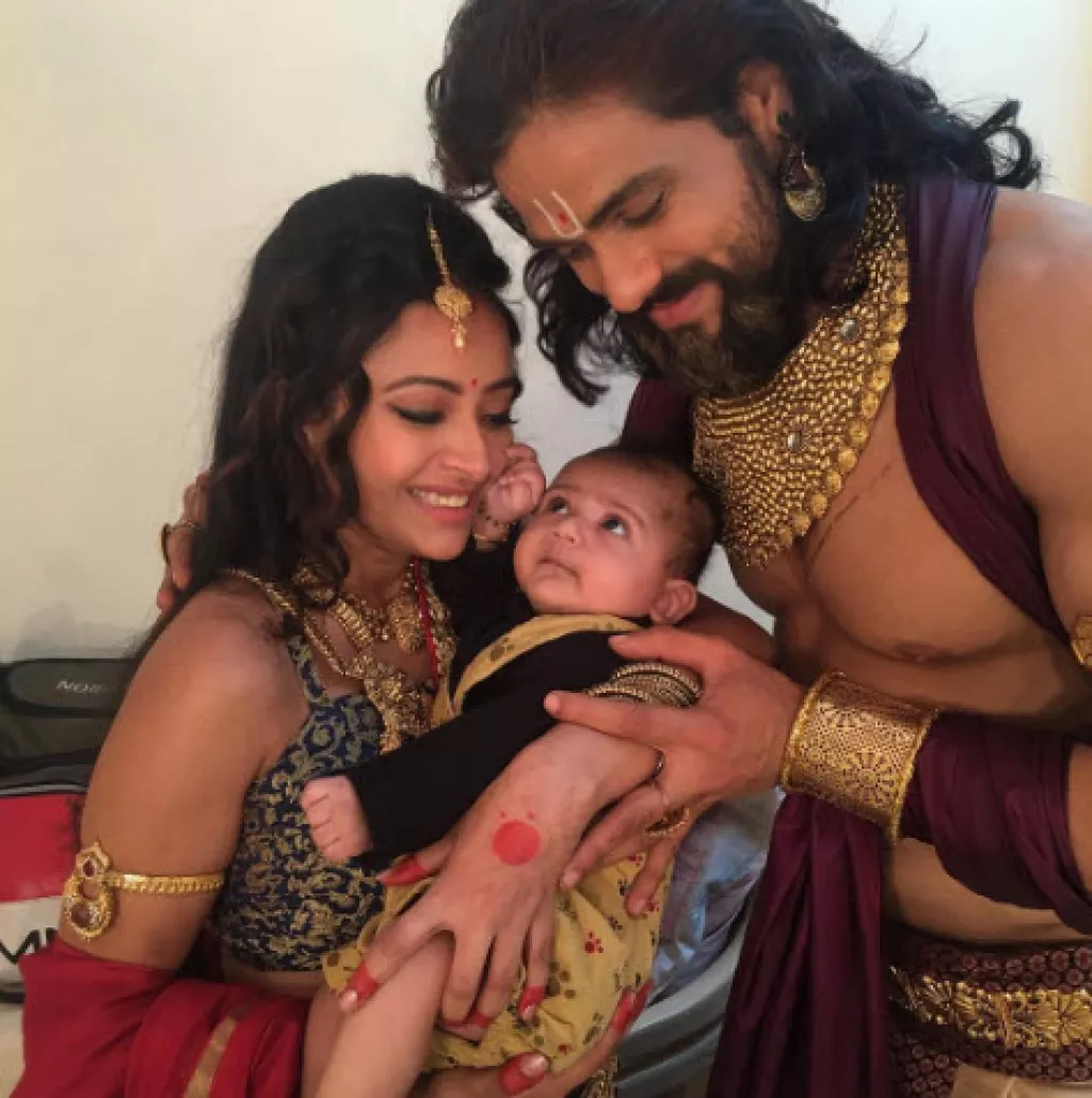 'Chandra Nandni' Fame Actor Arpit Ranka Gets The Sweetest Surprise ...