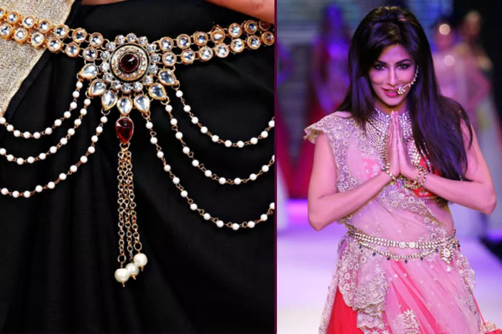 12 Strikingly Beautiful Kamarband Designs For The Brides-To-Be