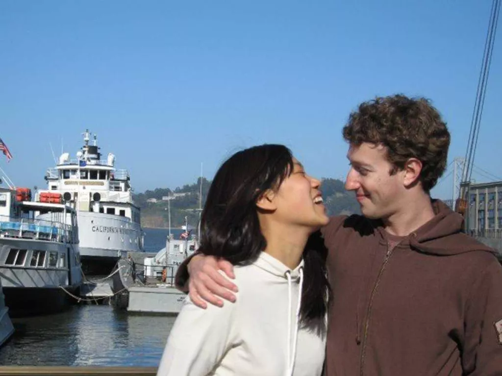 5 Cute Reasons Why Mark Zuckerberg Makes A Perfect Family Man