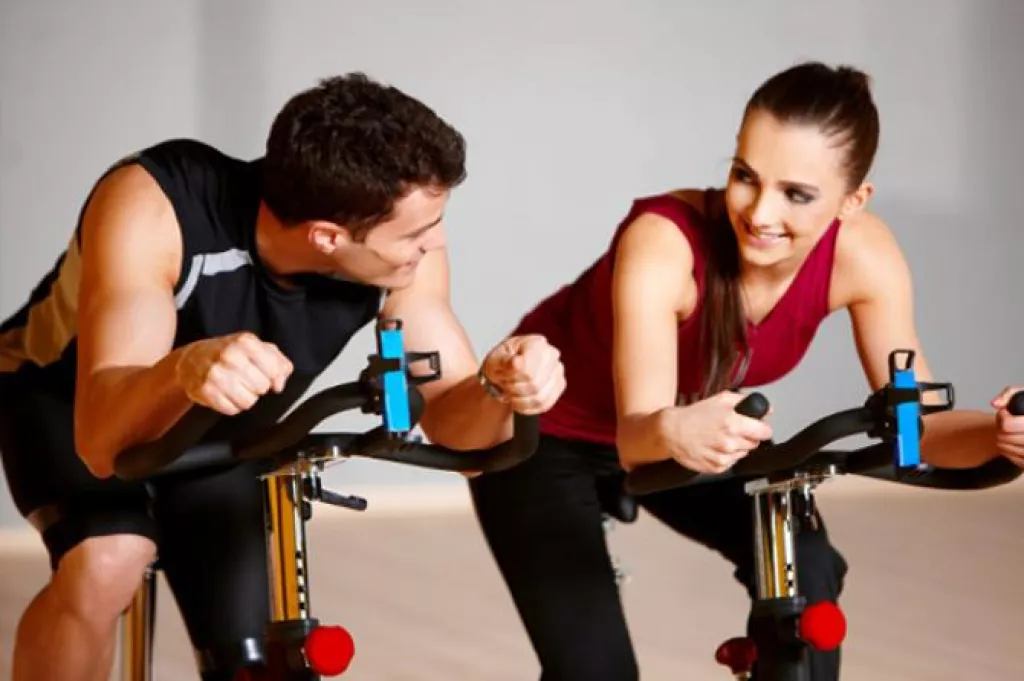 7 Tips For Couples To Work Out Together And Get In Shape