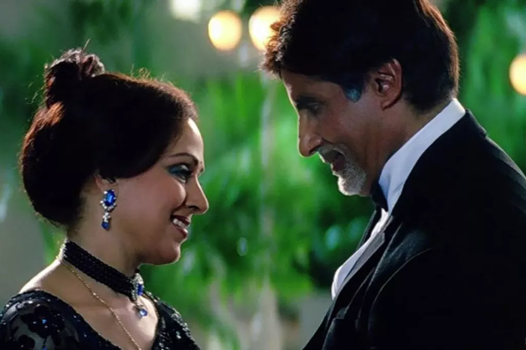 5 Relationship Lessons We Can Steal From Baghban