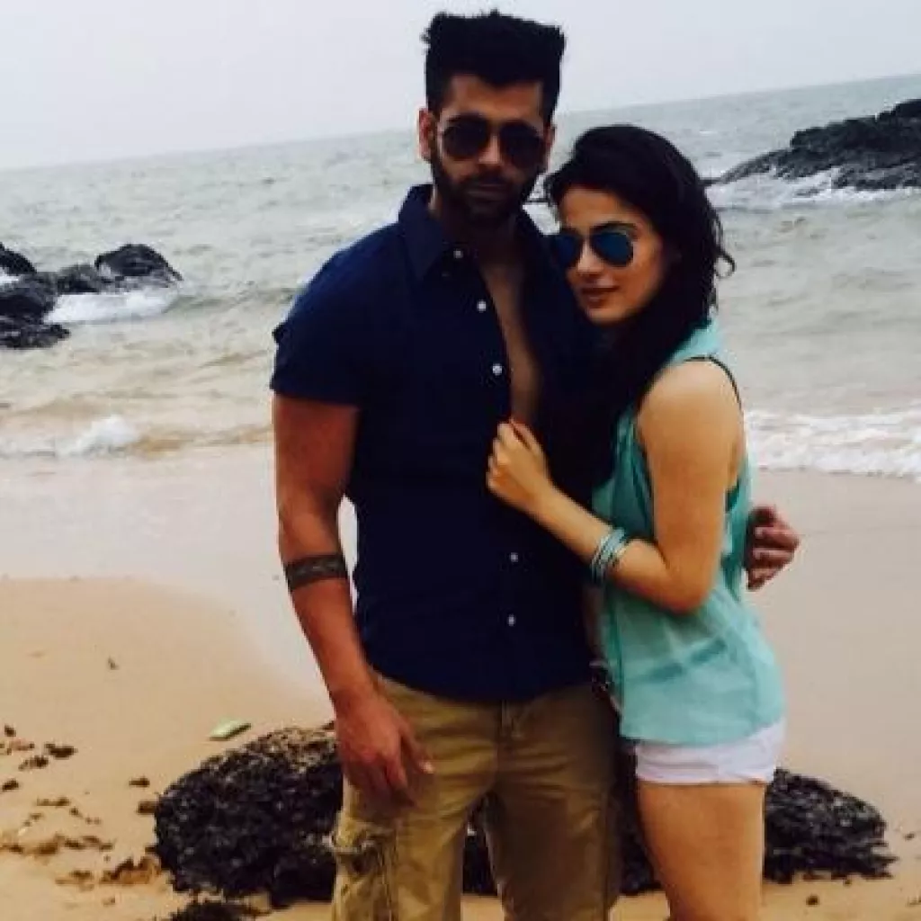 Romantic Pics Of â€˜Meri Aashiqui Tum Se Hiâ€™ Fame Radhika With ...