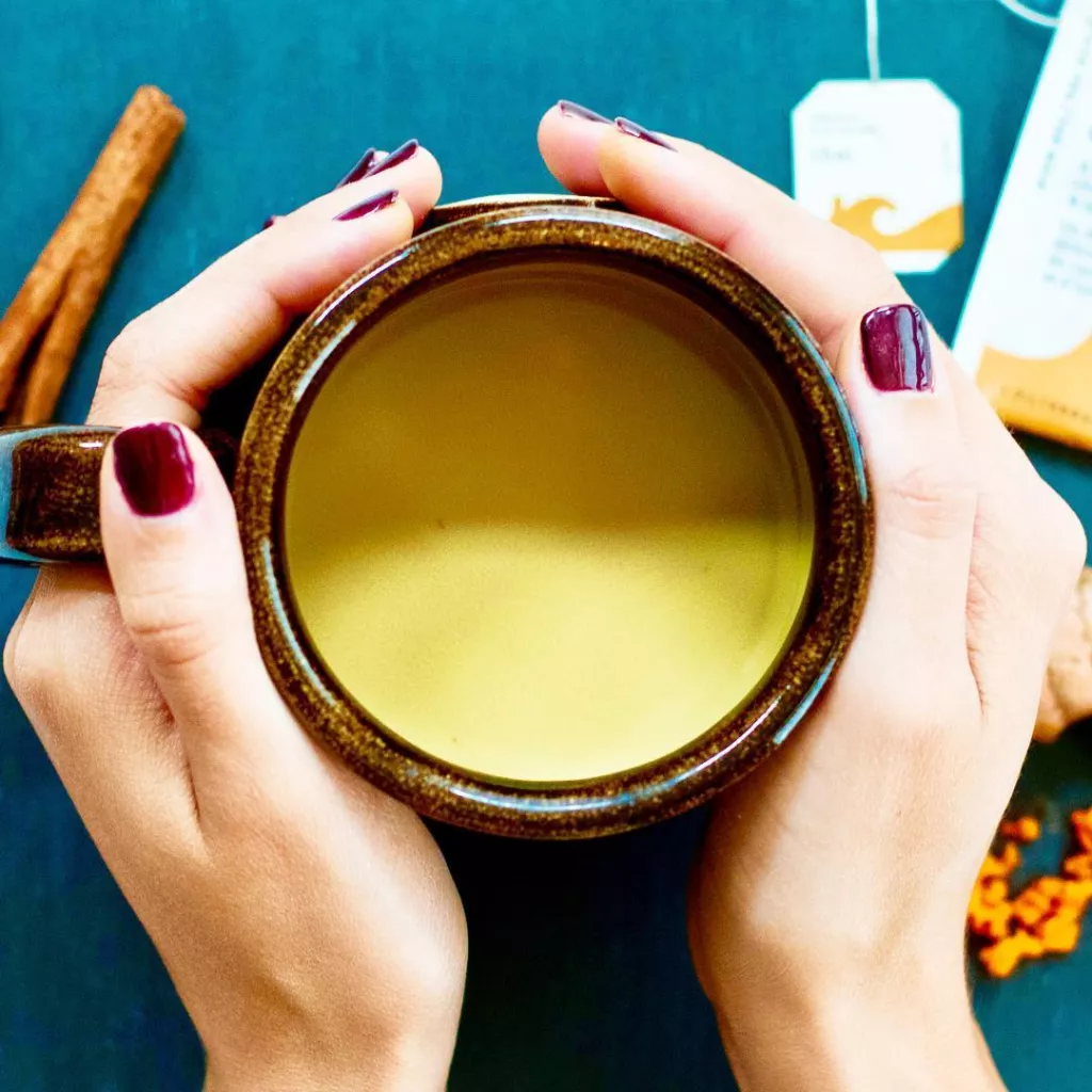 13 Benefits Of Turmeric Milk (Haldi Doodh), From Glowing Skin To Healing Joint Pains