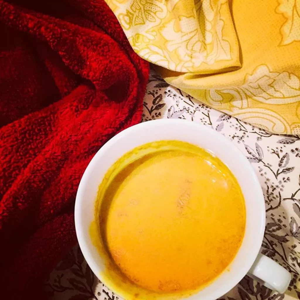 13 Benefits Of Turmeric Milk (Haldi Doodh), From Glowing Skin To ...