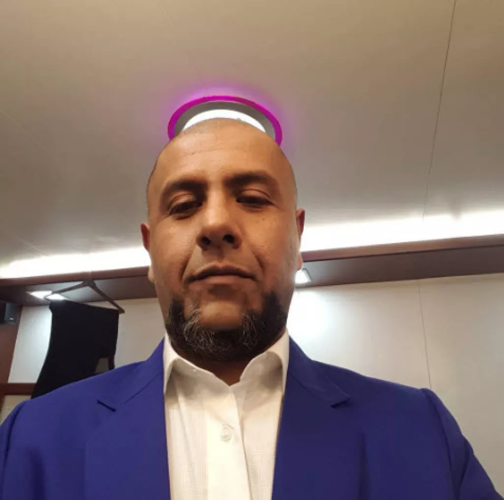 'Sultan' Hitmaker Vishal Dadlani And Wife Priyali Are Filing For Divorce