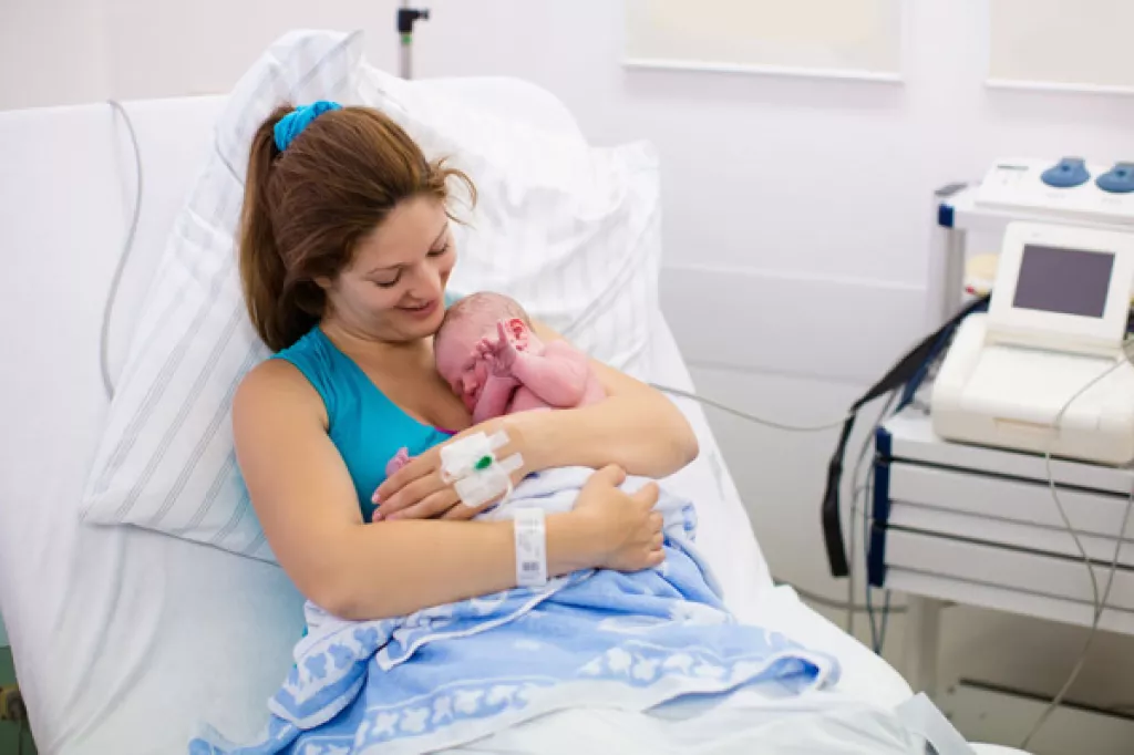 C-Section Pregnancy Guide: Who Needs It, Procedure, Complications And ...