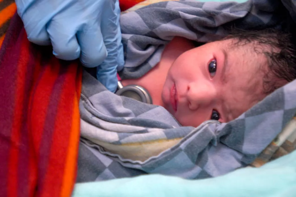 C-Section Pregnancy Guide: Who Needs It, Procedure, Complications And ...