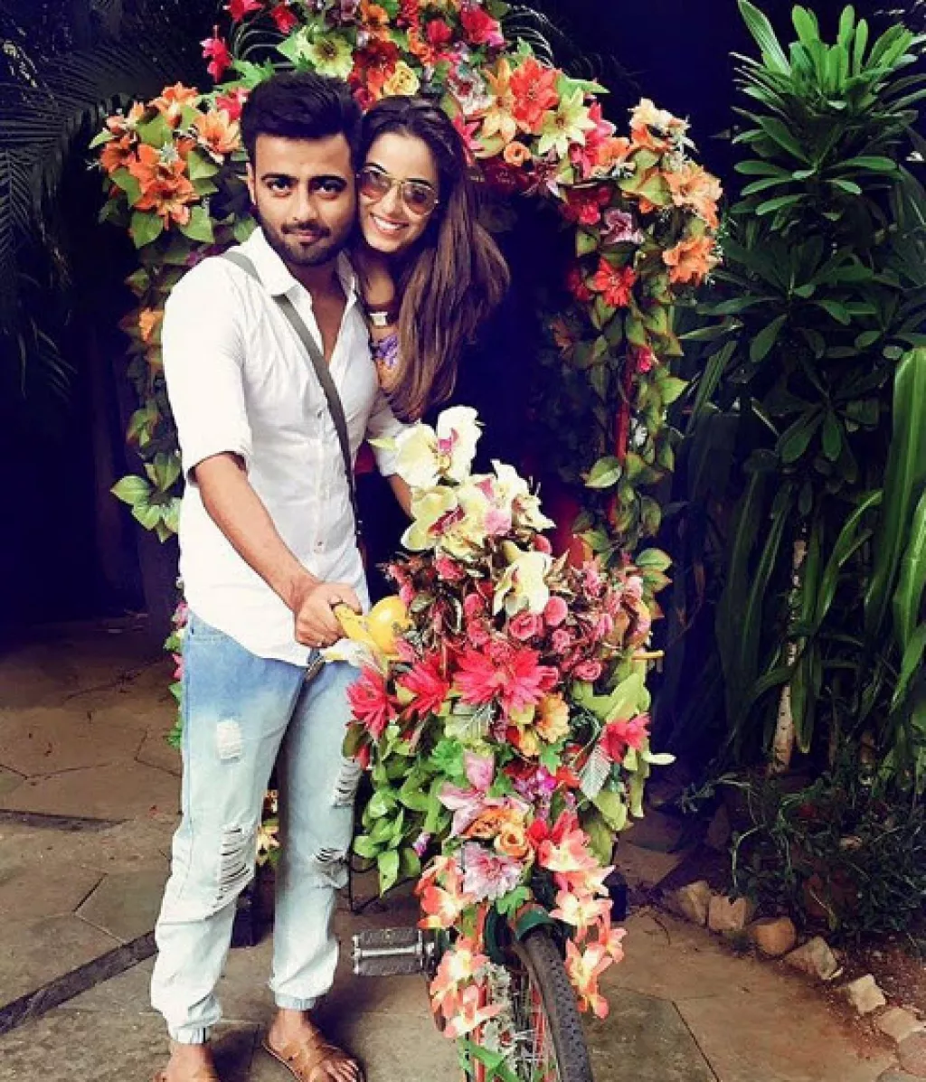 Manish Naggdev And Srishty Rode Are Engaged, Had An Intimate 'Roka ...