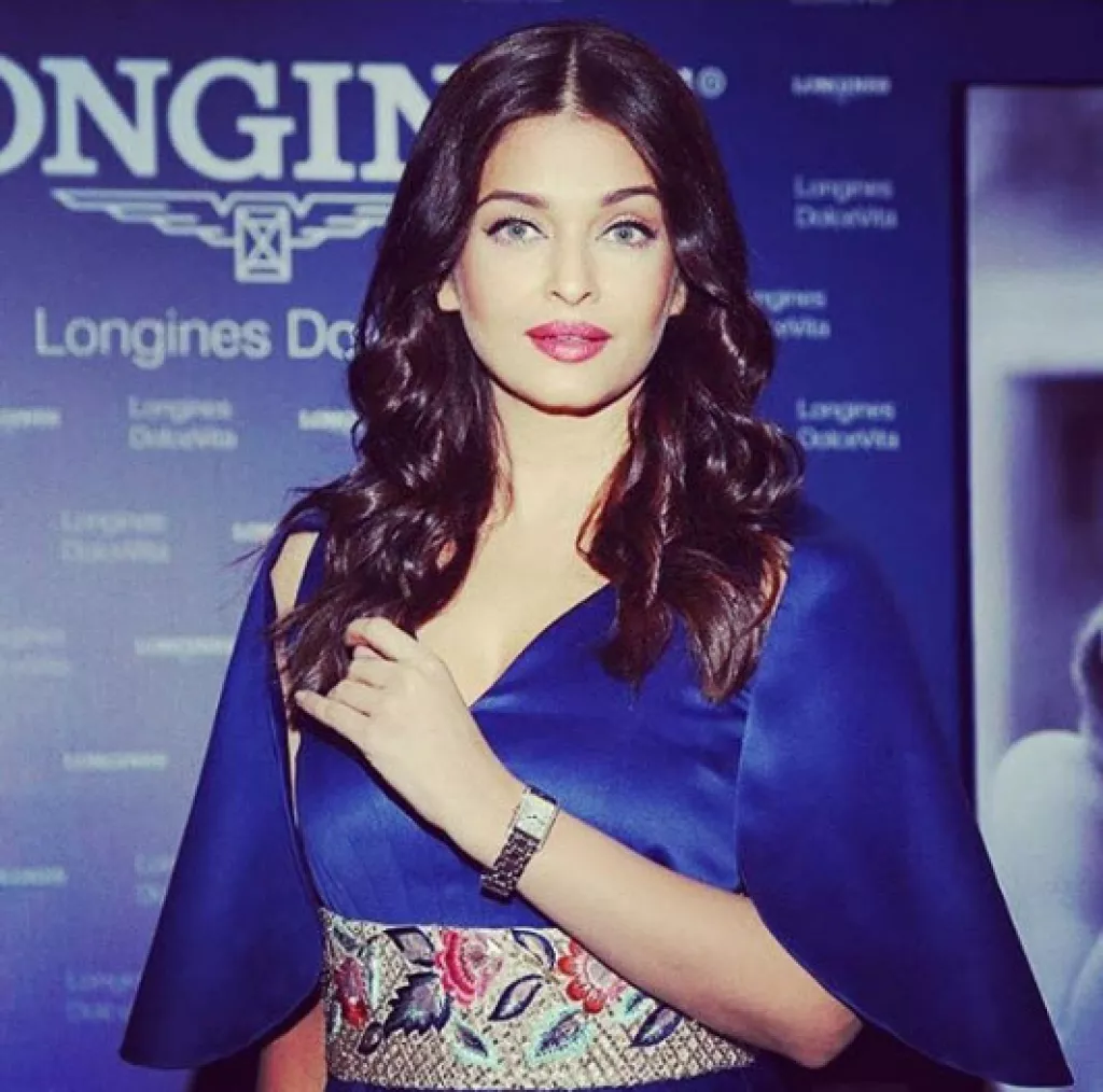 10 Bollywood Divas Who Are An Inspiration For Every Woman Out There