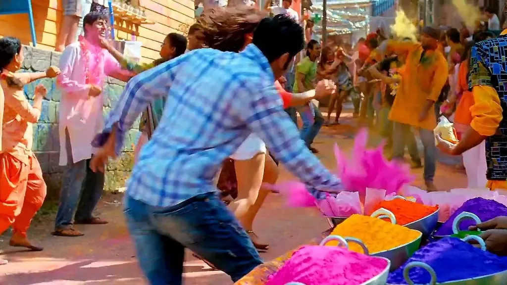 7 Creative Ways To Host The Most Amazing And Fun Holi Party At Home