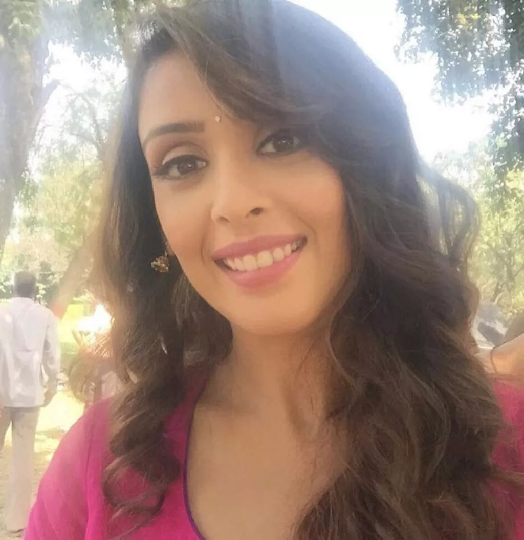 Complete Wedding Album Of Famous Bollywood Actress Hrishita Bhatt And ...