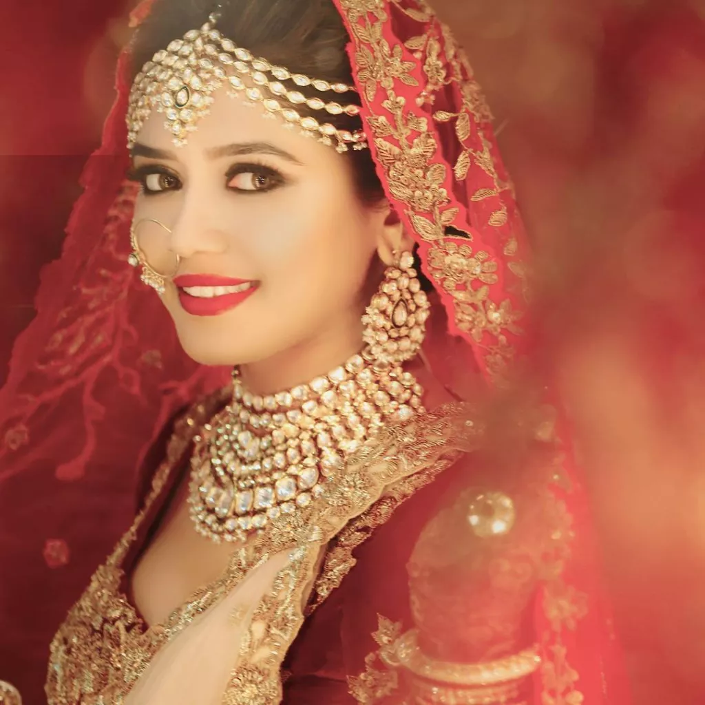 25 Tips All Brides-To-Be Must Keep In Mind For Taking The Best Bridal Shots