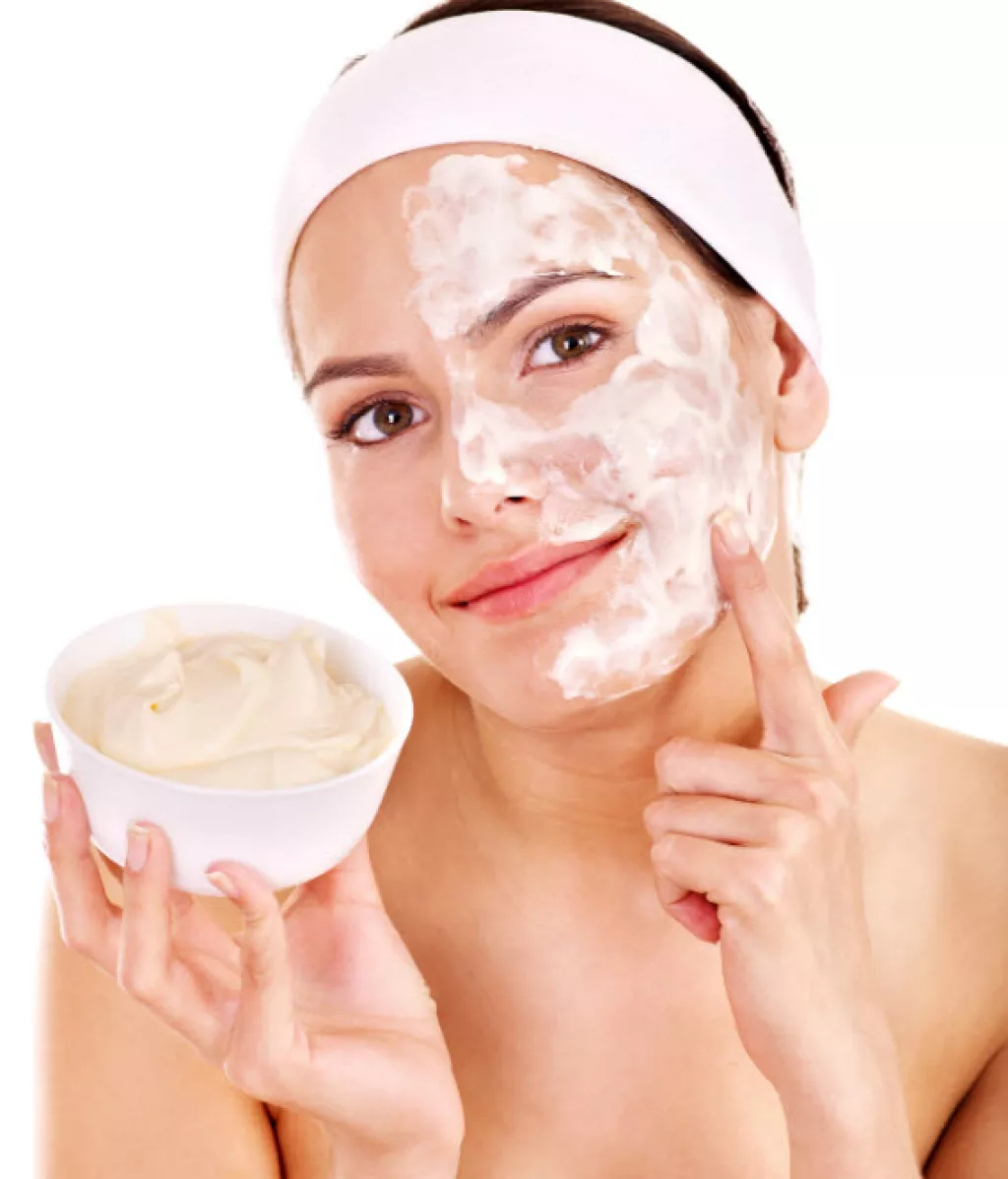 8 Surprising Beauty Benefits Of Curd For Problem Free Skin And Hair