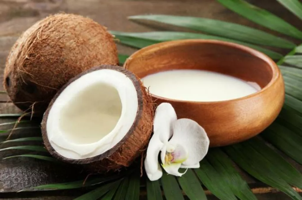 9 Most Effective Mayonnaise Hair Masks To Treat Different Hair Problems