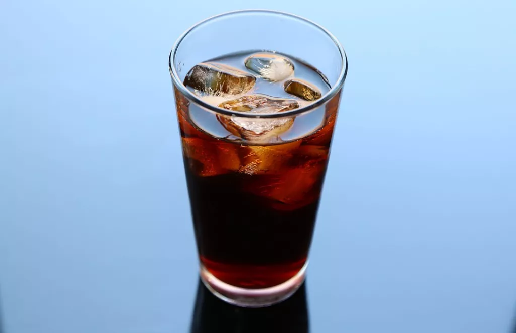 Truth Behind Diet Soda Drinks; 7 Serious Health Risks Of Drinking Diet Soda