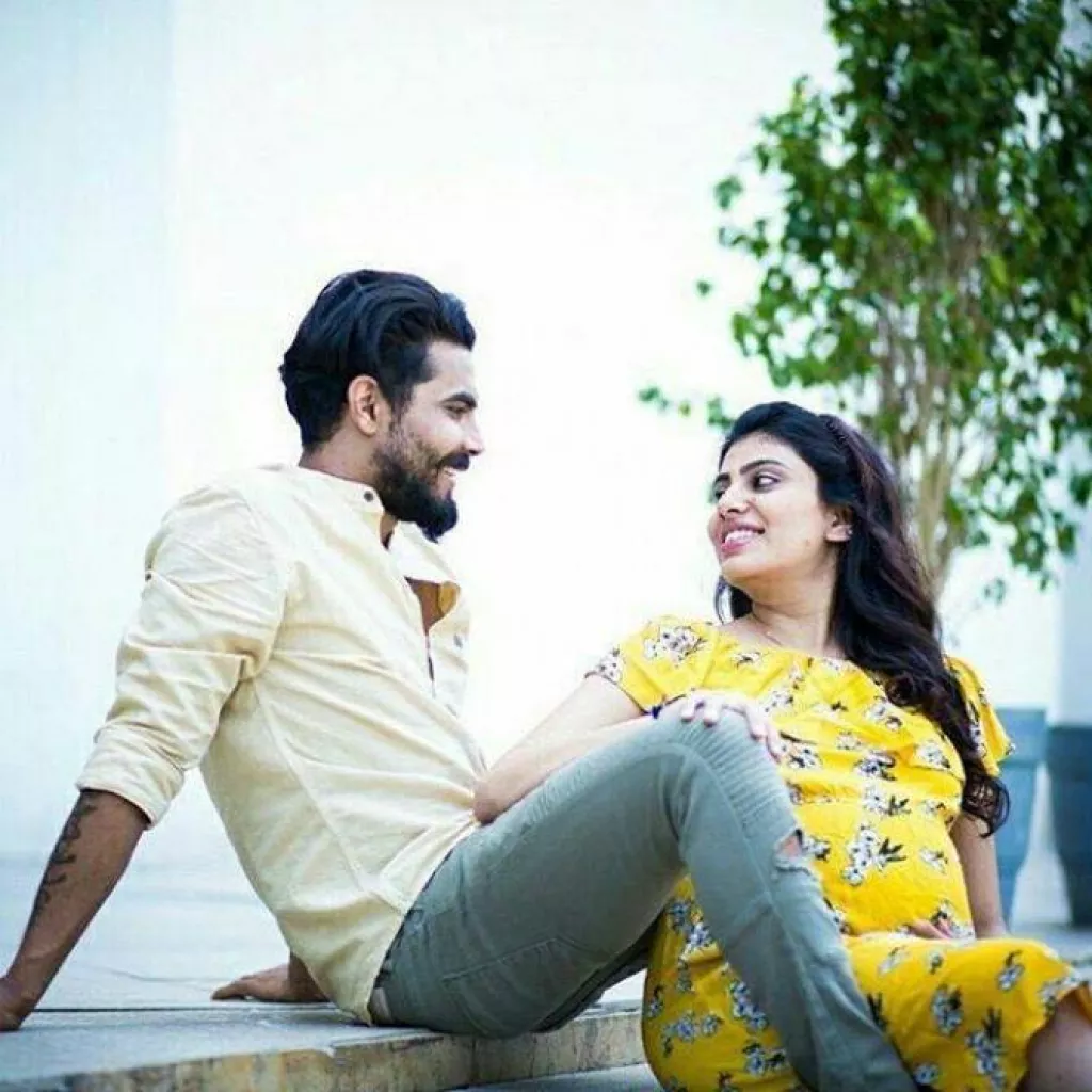 Ravindra Jadeja Turned His Arranged Marriage Meeting Into Love Marriage ...
