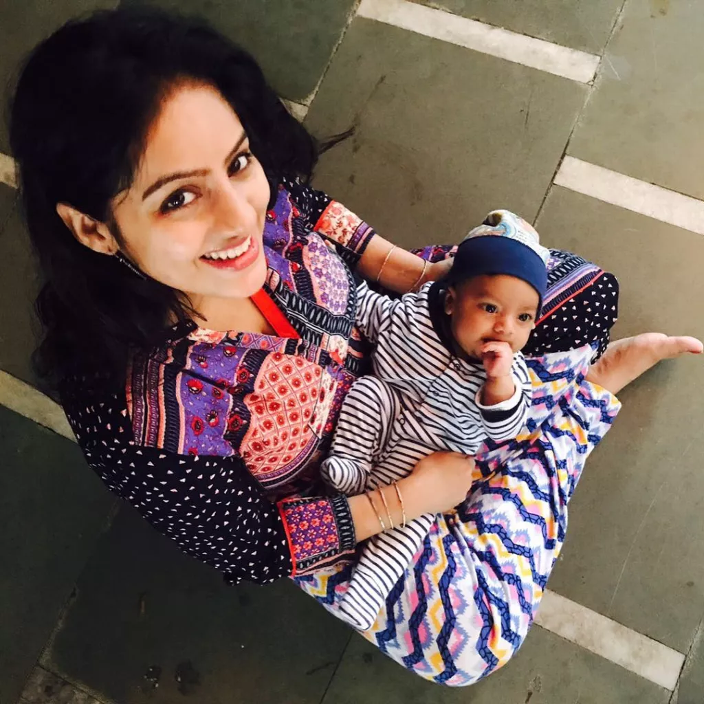 Deepika Singh Shares The First Clear Picture Of Her Baby Boy Along With ...