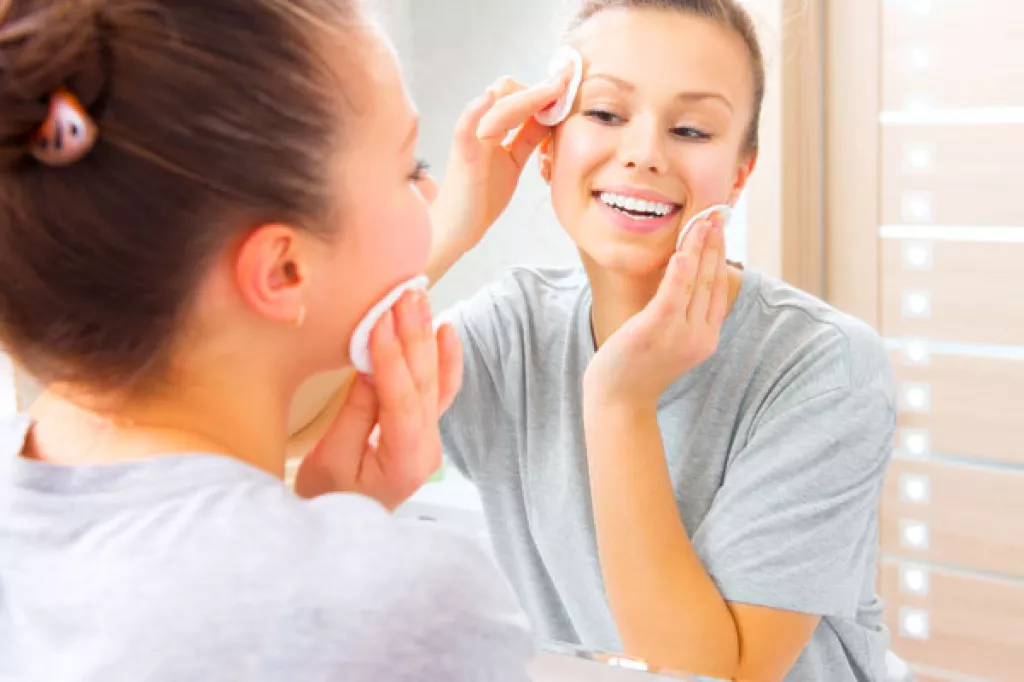 Most Common Post-Pregnancy Skin Problems And How To Tackle Them