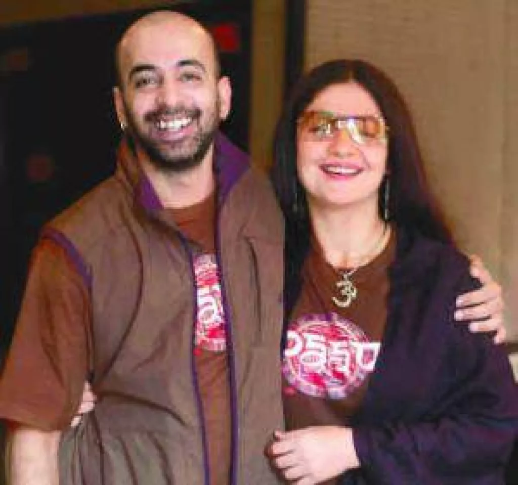 Bhatt Family Gears Up For Alia-Ranbir's Wedding: Know All About Mahesh ...