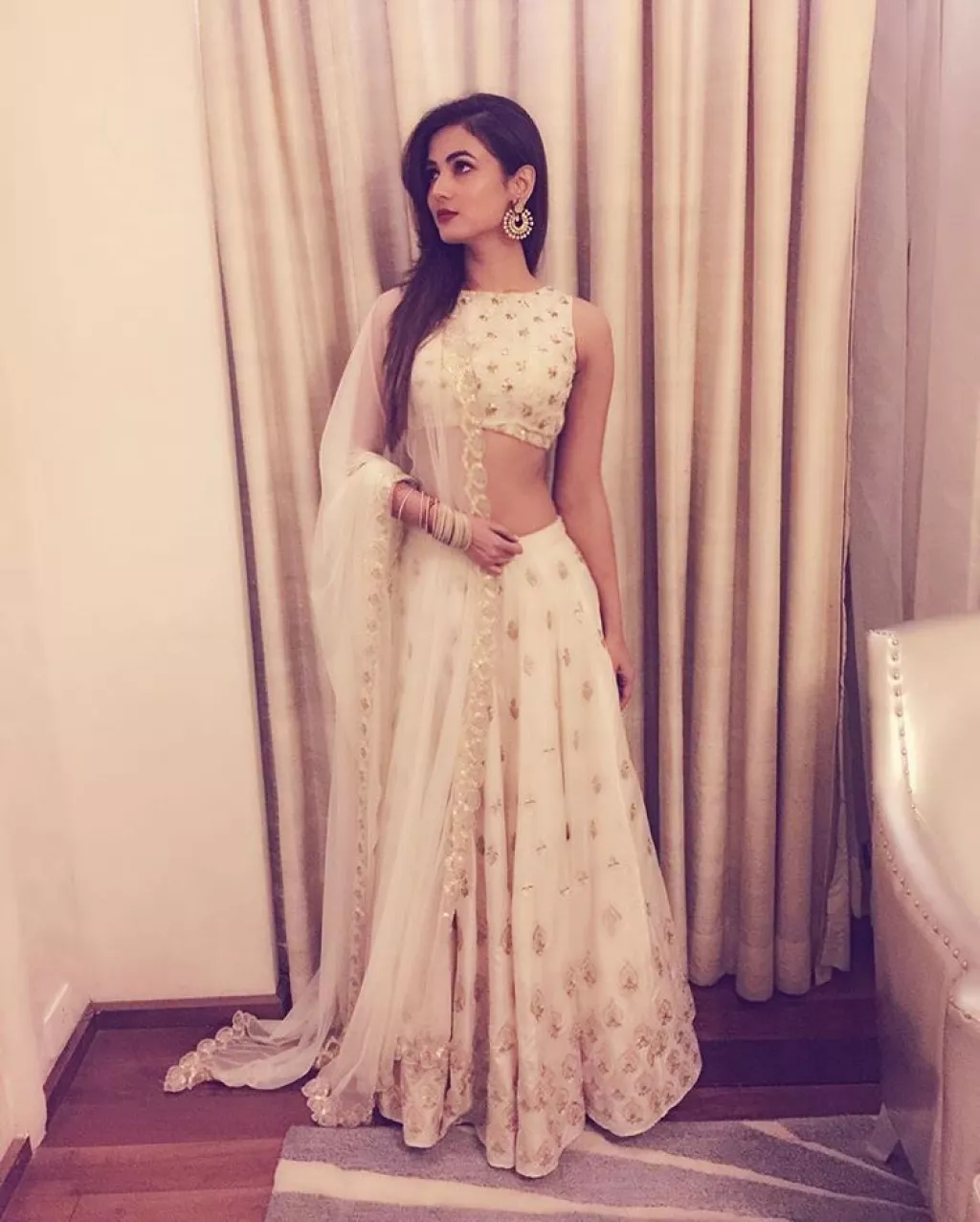 8 Bollywood Divas Who Are Real Life Princesses And Belong To The Royal ...