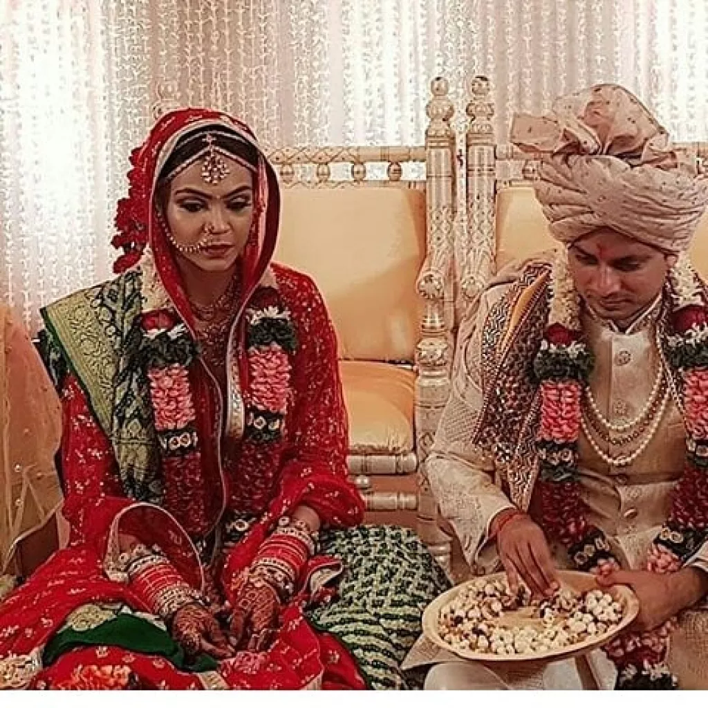 Alka Yagnik's Daughter Syesha Kapoor Ties The Knot With Fiance, Amit ...