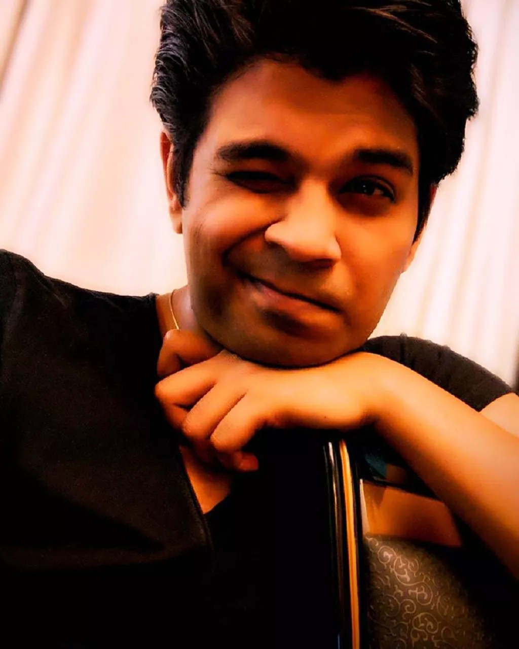 Ankit Tiwari Shares The First Ever Pic Of His Fiancee Pallavi Along ...