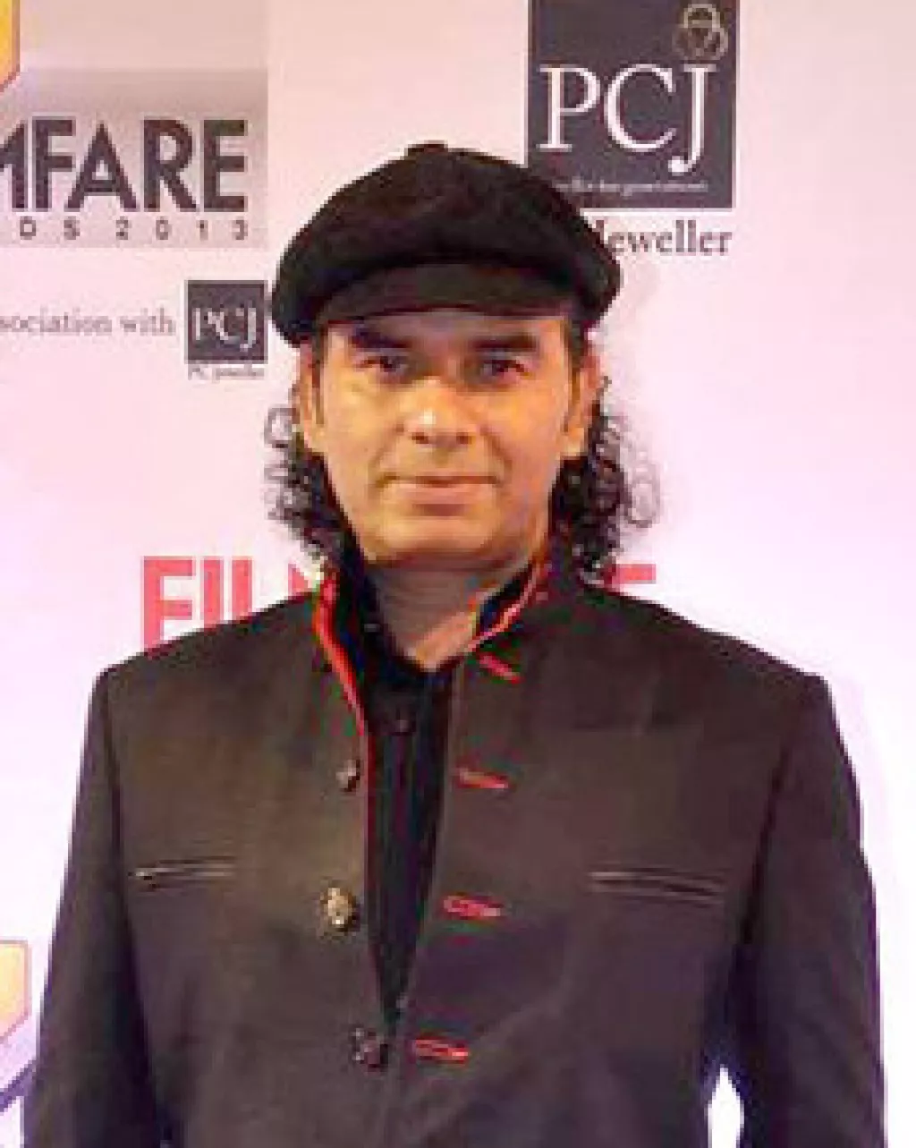 Mohit Chauhan And Prarthna Gehlot, A Perfect Couple: They Were Just ...