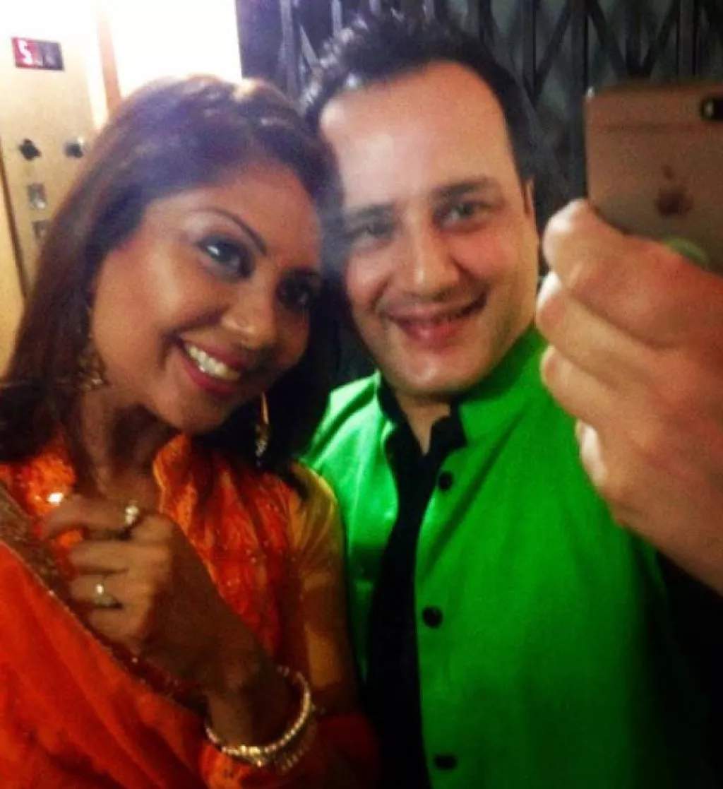 Love Story Of Manini De Mishra And Mihir Mishra TV Celeb Couple Married ...