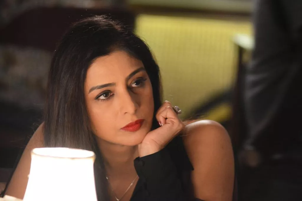 17 Bollywood Celebrities Who Are Above 40, Happily Unmarried And In No ...