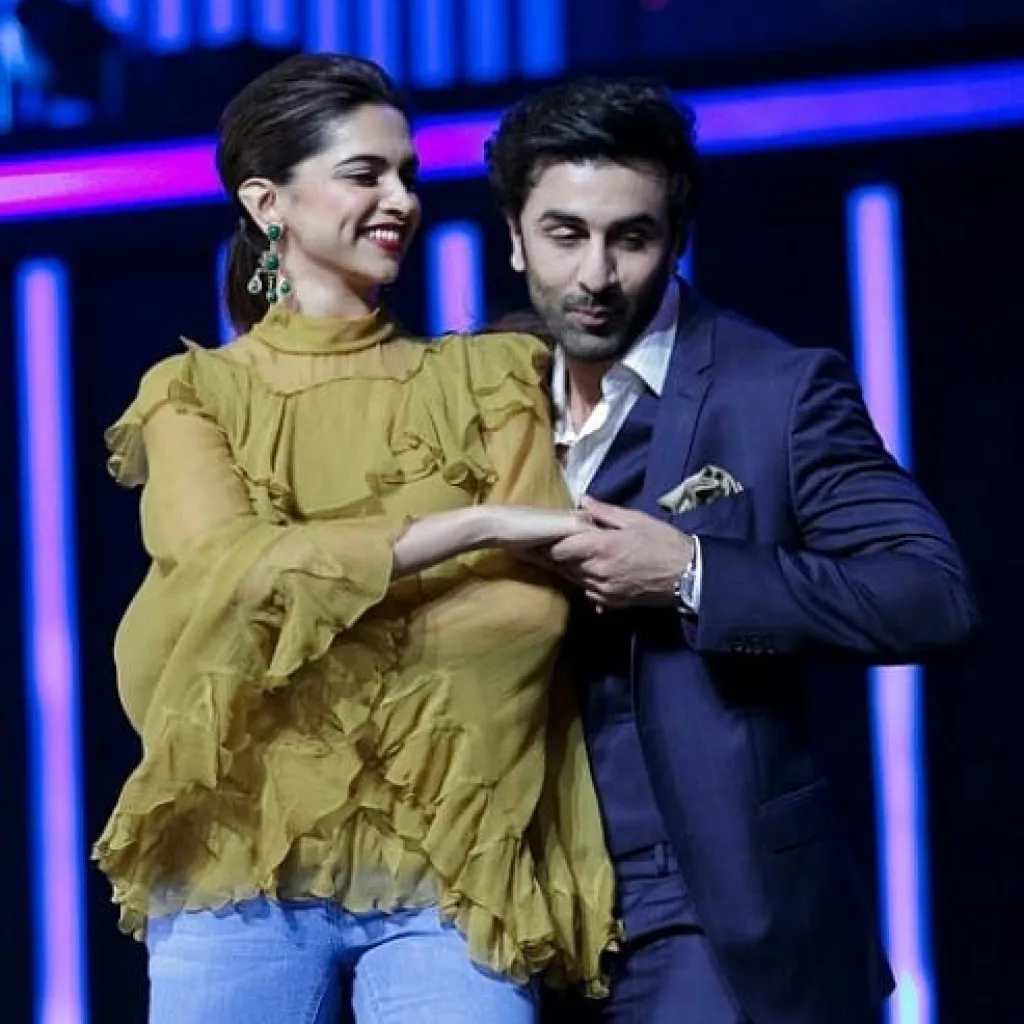 15 Times Ranbir Kapoor And Deepika Padukone Taught Us How To Remain ...