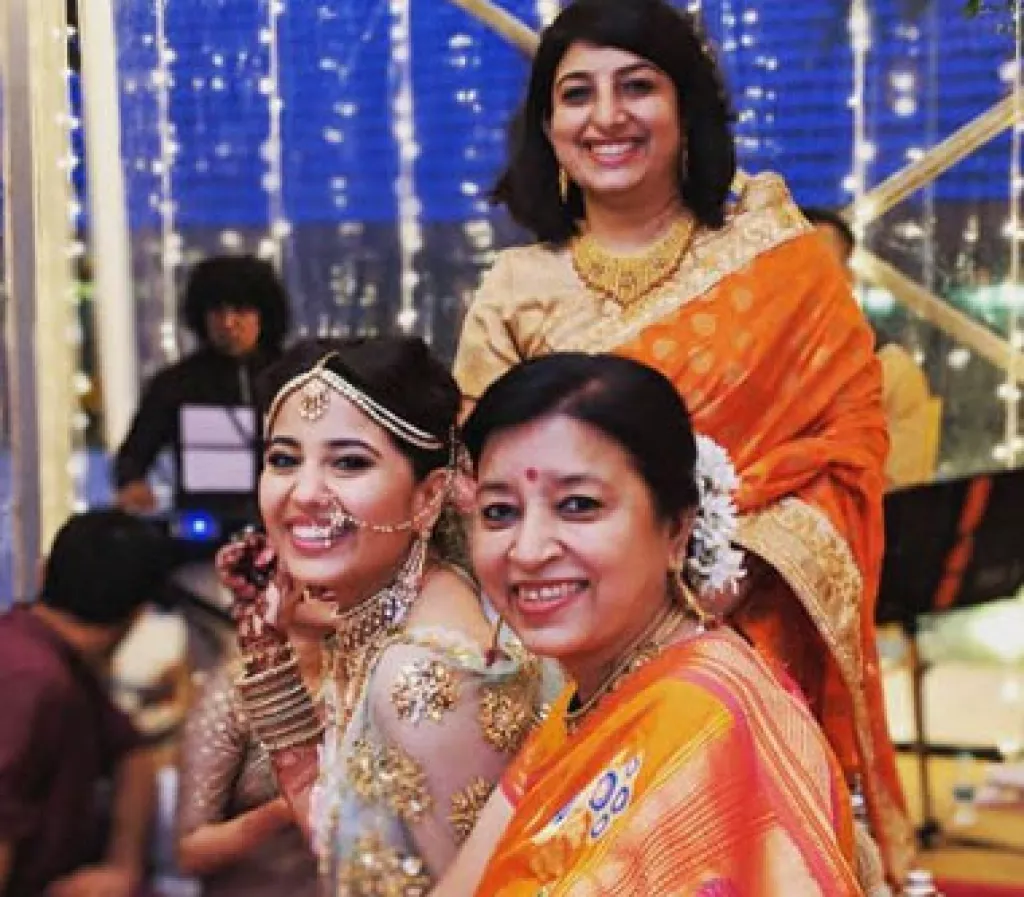 Shweta Tripathi And Chaitnya Sharma's 'Saat Phere' And 'Mangalsutra ...