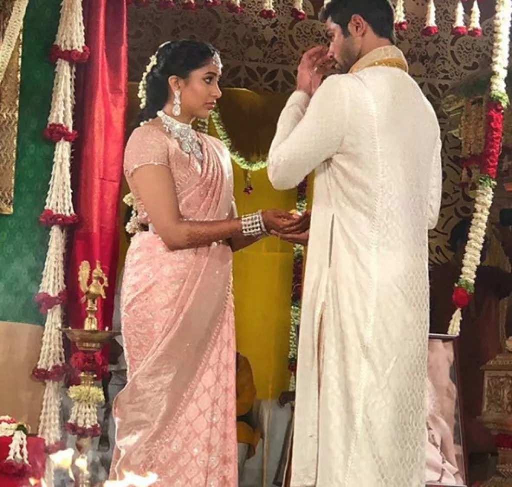 Shriya Bhupal Marries Anindith Reddy, Wore 2 Different 'All-Diamond ...
