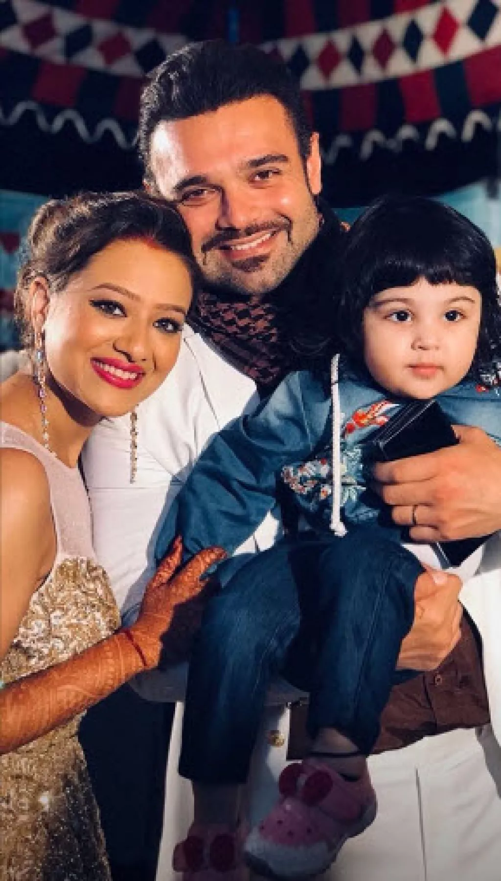 Mahaakshay Chakraborty And Madalsa Sharma's Wedding Reception Pictures ...