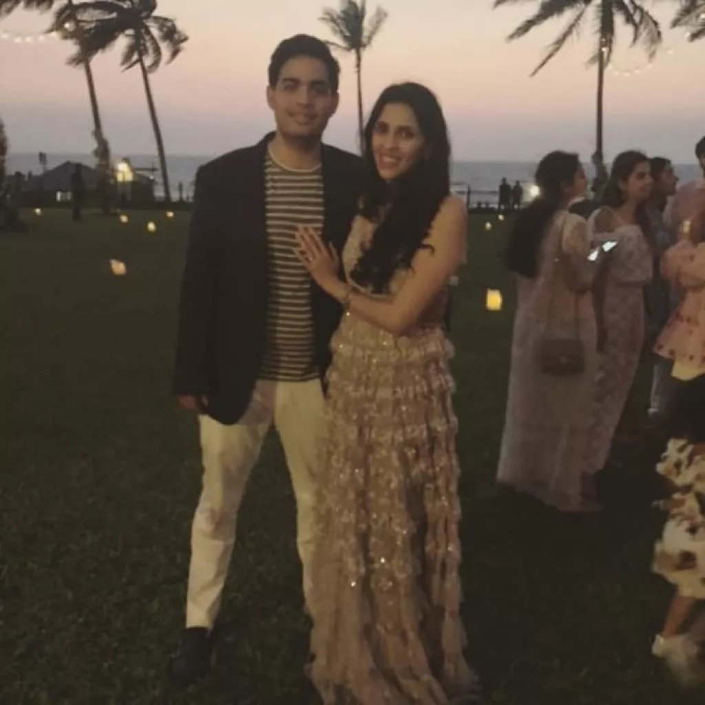 This New Pic Of Anant Ambani And Radhika Merchant Proves They're Deeply ...