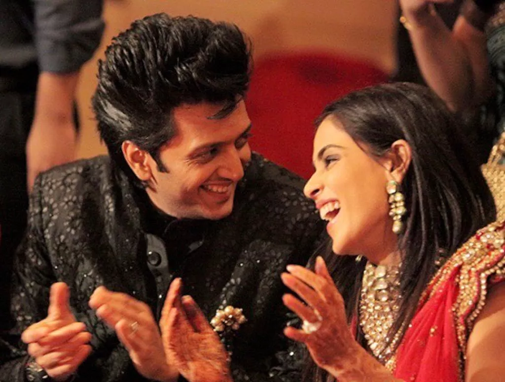 Genelia D'Souza Shares A Heartfelt Note For Husband Ritesh Deshmukh On ...
